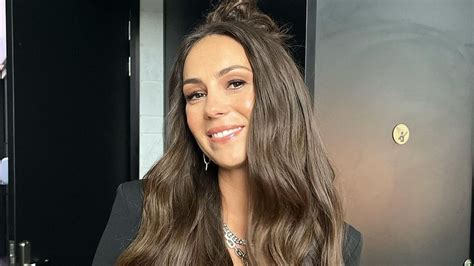 Aussie Singer Who Performed At Nrl Grand Final Takes Staggering Shot At Code After Performing