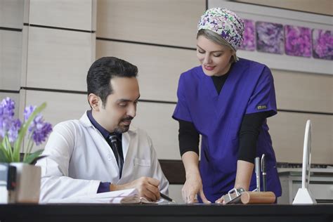 متخصص ایمپلنت شهرکرد بهترین متخصص ایمپلنت اصفهان