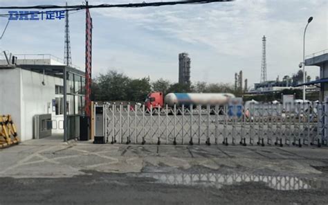 石化行业 环乙烷某化学工业有限公司 外贴式液位计 雷达物位计 外测液位计 外贴式液位开关 外测超声波液位开关 外测超声波液位计 西安定华电子股份有限公司