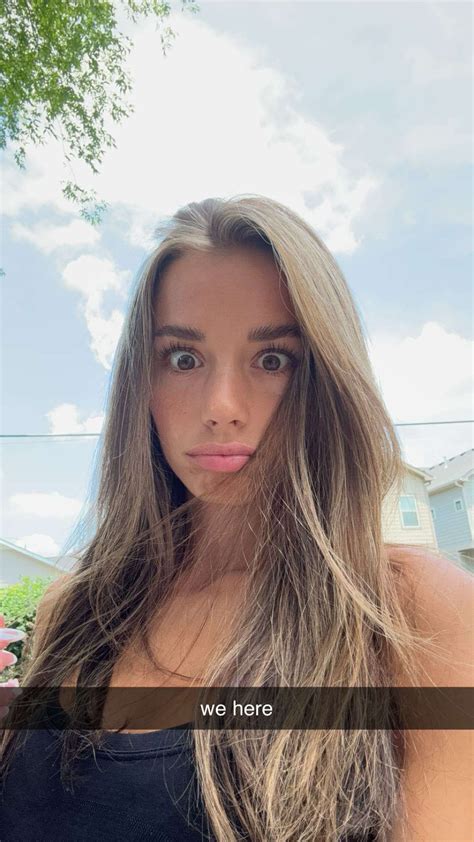 Pin By Alex Licona On Hottie Women In 2025 Straight Blonde Hair