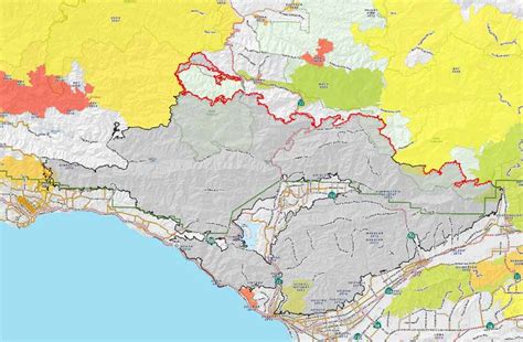 On Christmas Eve Thousands Of Firefighters Still Battle The Thomas Fire Wildfire Today