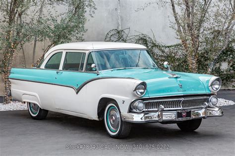 1955 Ford Fairlane Club Sedan Beverly Hills Car Club