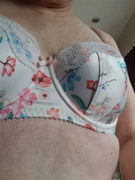 Fancy Bra 7 Nude Pics Xhamster