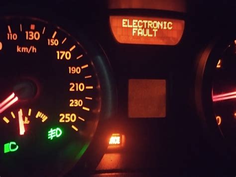 Не работает дисплей — Сообщество «renault Megane 2 на Drive2