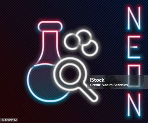 빛나는 네온 라인 테스트 튜브와 검은 배경에 고립 된 플라스크 화학 실험실 테스트 아이콘 실험실 유리 제품 기호 다채로운 개요 개념 벡터 0명에 대한 스톡 벡터 아트 및