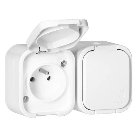 Surface Mounted Double Socket 2x2p E Splash Proof With Cover B2 Ip54 Nt 6b2 White