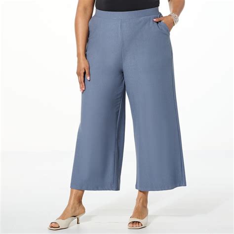Wynnelayers Essential Crepe Knit Wide Leg Cropped Pant Hsn