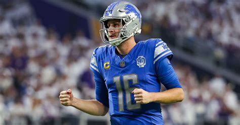 Jared Goff Rewards Lions Offensive Line With Clever 11k Ts