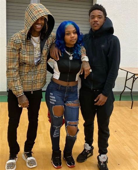 King Von Outfit From October 23 2022 Whats On The Star Rapper