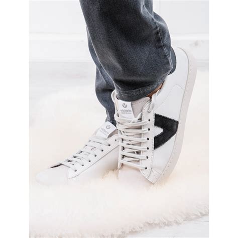 Victoria Shoes Berlin Classic Victoria V Leather Trainer In Anthracita