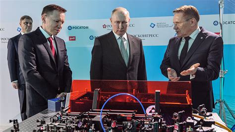 Russian Company Presents 16 Qubit Quantum Computer To Vladimir Putin