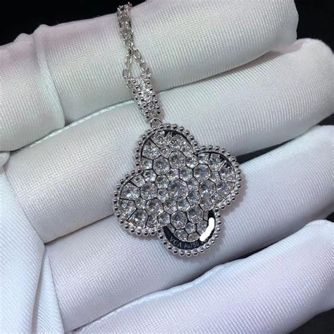 Van Cleef Bracelet Rep 11 Super Clone Full Set With New New Style