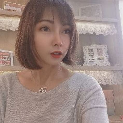 Charis Chris Youtube