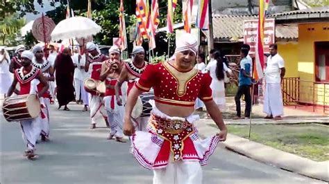 පොසොන් පොහෝ දින තේවාව ශබ්ද පූජා හේවිසි Youtube