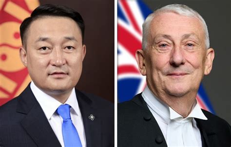 УИХ ын дарга Д Амарбаясгалан Их Британи Умард Ирландын Нэгдсэн Хаант