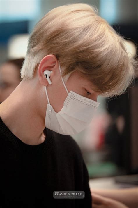 [잡담] 백현 머리색 진짜 금방 빠지네 인스티즈 Instiz 연예 카테고리