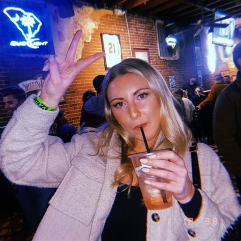 ᴀʙ Amandaboland • Threads Say More