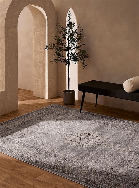 Area Rugs Up To 9 X 12 Simons