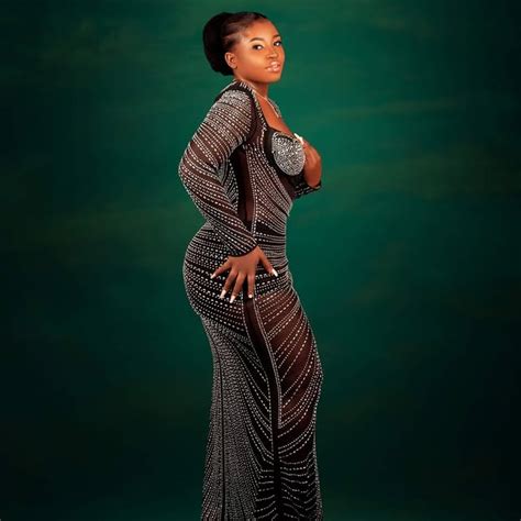 Naa 79 Nasmaomary79 • Threads Say More