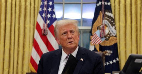 트럼프 취임 한달…전방위 관세 폭탄에 韓경제·산업 비상