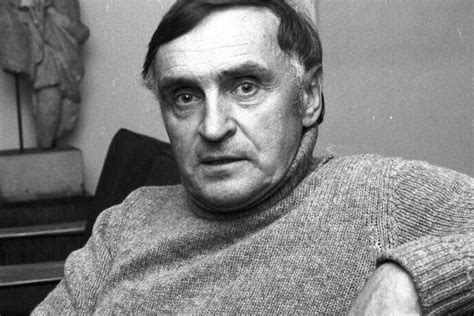 Pogrzeb Andrzeja Mularczyka Scenarzystę Pożegnali Bliscy I Artyści Viva Pl