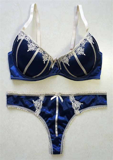 Satin Bra Set For Ladies′ Bra And Underwear Set Underwear Set And Bra
