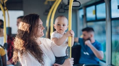 Husband Shames Wife For Breastfeeding In Public Im Not Comfortable