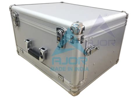 Customized Metal Case At ₹ 5000piece Metal Case In Mumbai Id