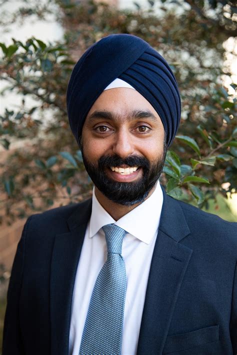 Dr Paul Singh
