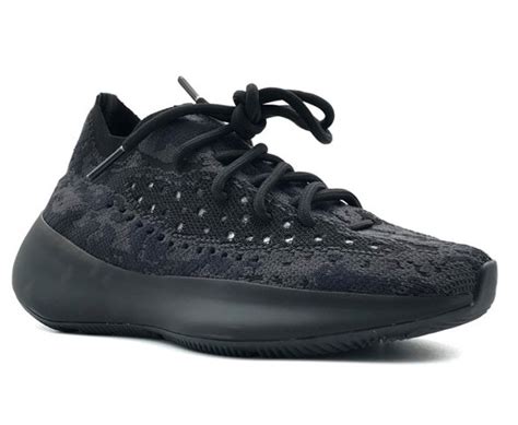 Кроссовки Adidas Yeezy boost 380 Triple black в Екатеринбурге - купить ...