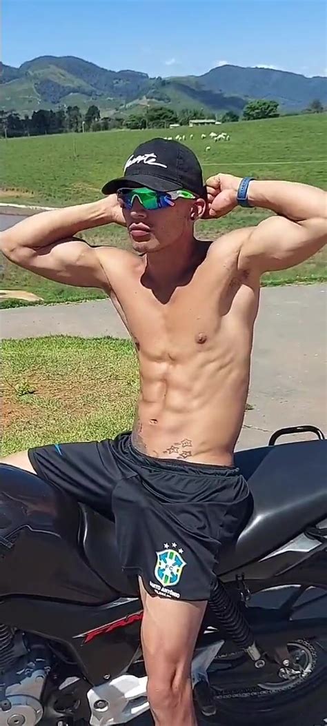 Motorcycle Flash Flex ThisVid