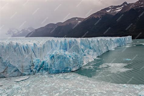 Premium Photo Perito Moreno Glacier In Los Glaciers National Park In