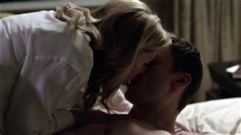 UL Gillian Anderson The Fall S Cleavage Sex Mix HD P Phun Org Forum