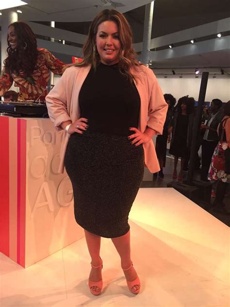 “temos De Respeitar Gordas E Magras” Diz Modelo Plus Size