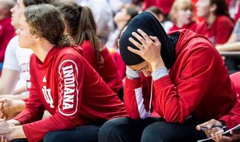 Indianas Kiandra Browne Wheeled Off Court In Big Ten Womens
