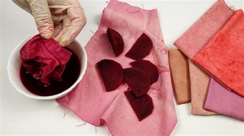 13 Easy Plant Based Dyes From Fall Garden Materials