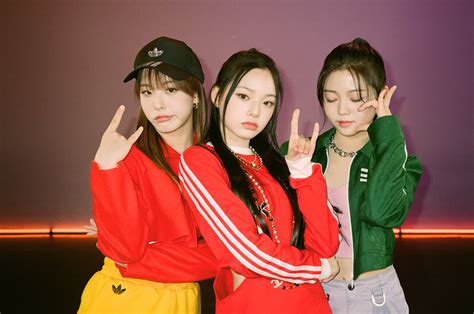 221130 Mpd Twitter Update Classy Kpopping