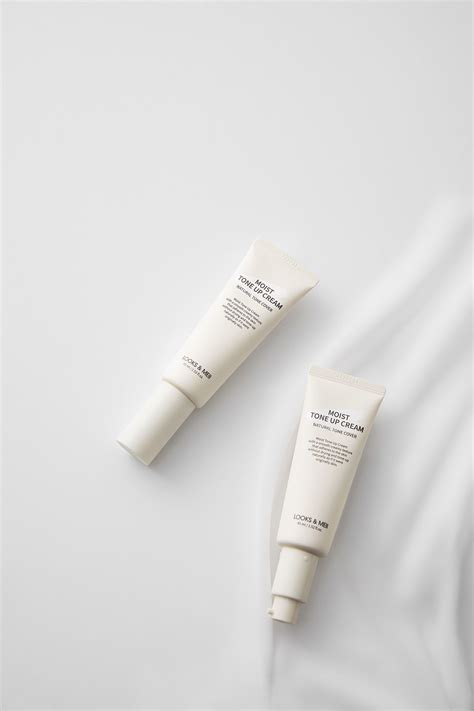 270 3d Rendering Test Ideas Cosmetics Photography Beauty Products Photography Skincare