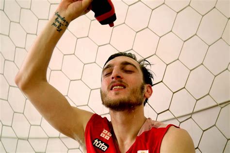 „დავლიე ალკოჰოლი მოვიხმარე ე წ “ჰაშიში” ბექა წივწივაძე ბოდიშს იხდის Metronome Ge