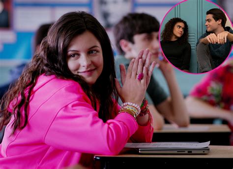 Ginny And Georgias Sara Waisglass On Maxs Season 2 Love Triangle Us Weekly