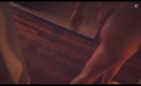 Veronica Lavery Butt Breasts Scene In The Damsel Aznude