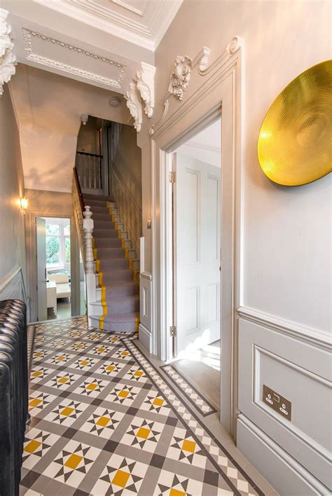 Creating The Interior Design For Entrance Hall