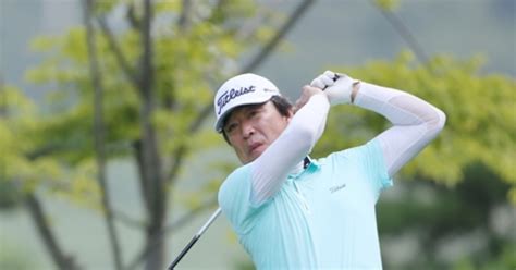 최상호 Kpga 챔피언스투어 2회 대회 그랜드시니어 부문 우승