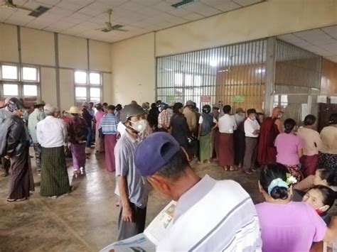 နောင်ချိုမြို့နယ် မြန်မာ့စီးပွားရေးဘဏ်တွင် အငြိမ်းစားဝန်ထမ်းများ၏ ပင်စင်လစာများ ပုံမှန်ထုတ်ပေး