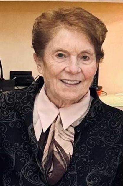 Addio A Maria Cappuccini Era Una Signora Della Moda