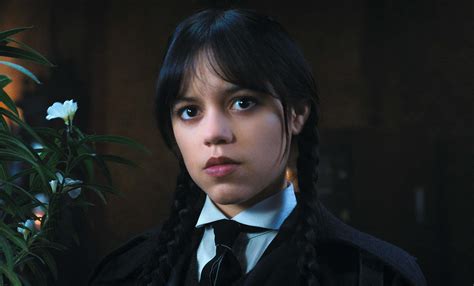 100 Jenna Ortega Wallpapers