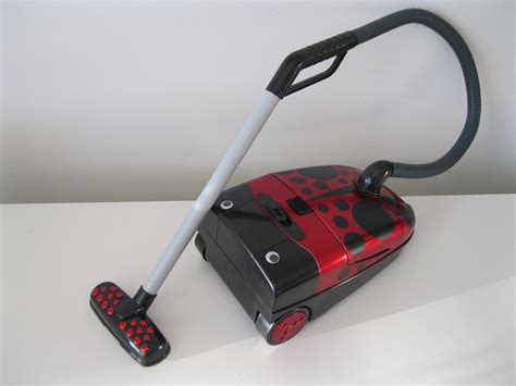 Diy Glitter Ladybug Vacuum Cleaner Toy