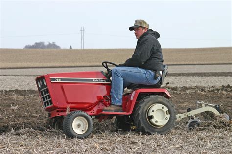 Cub Cadet Octane Press