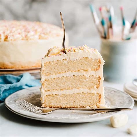 3 Layer Fluffy White Cake