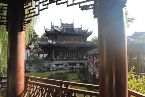 Streak Effect In The Lens Flare Effect And Its Implementation In Unity